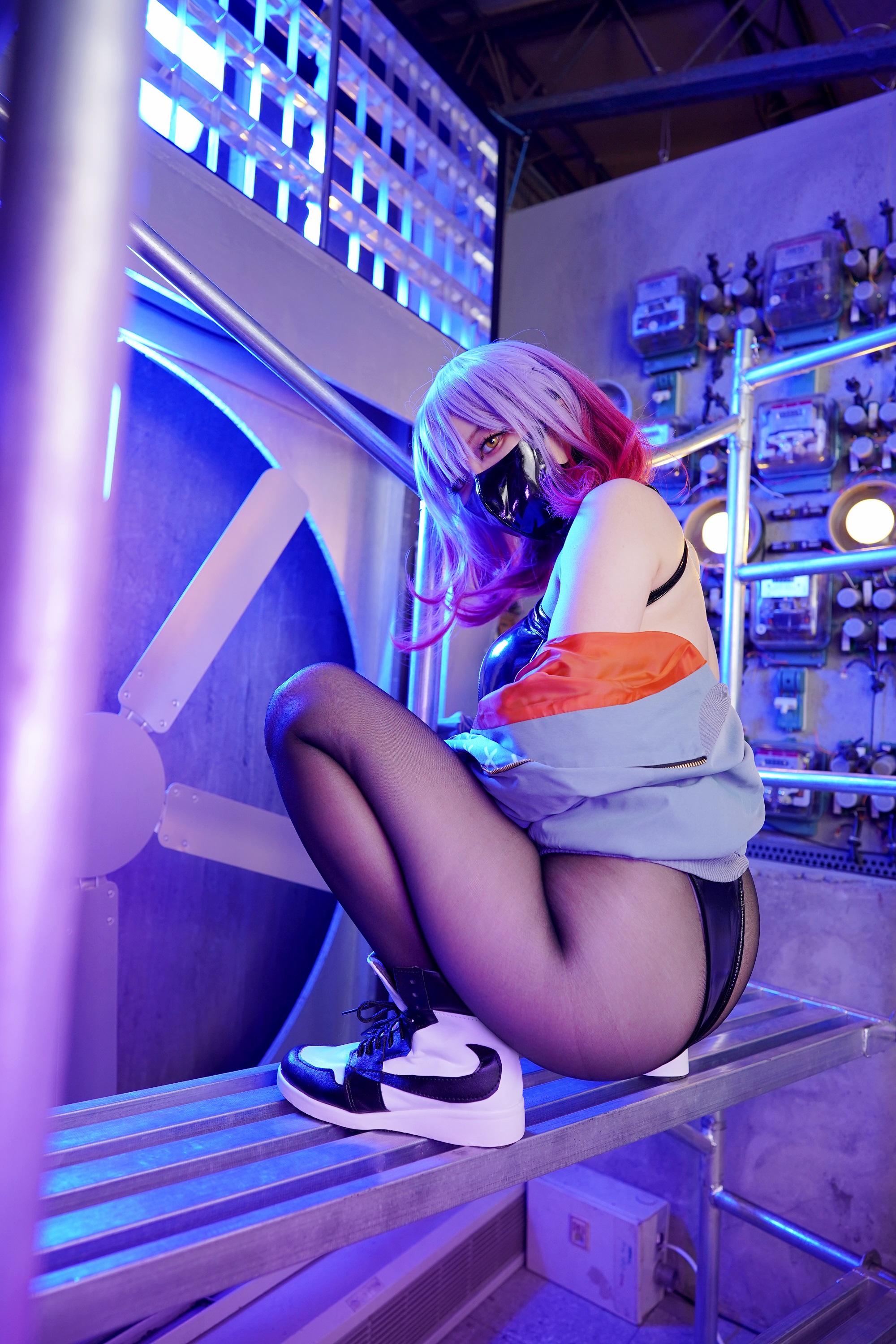 運動鞋+高開衩+口罩 LUNA cosplay - smp030的創作 - 巴哈姆特