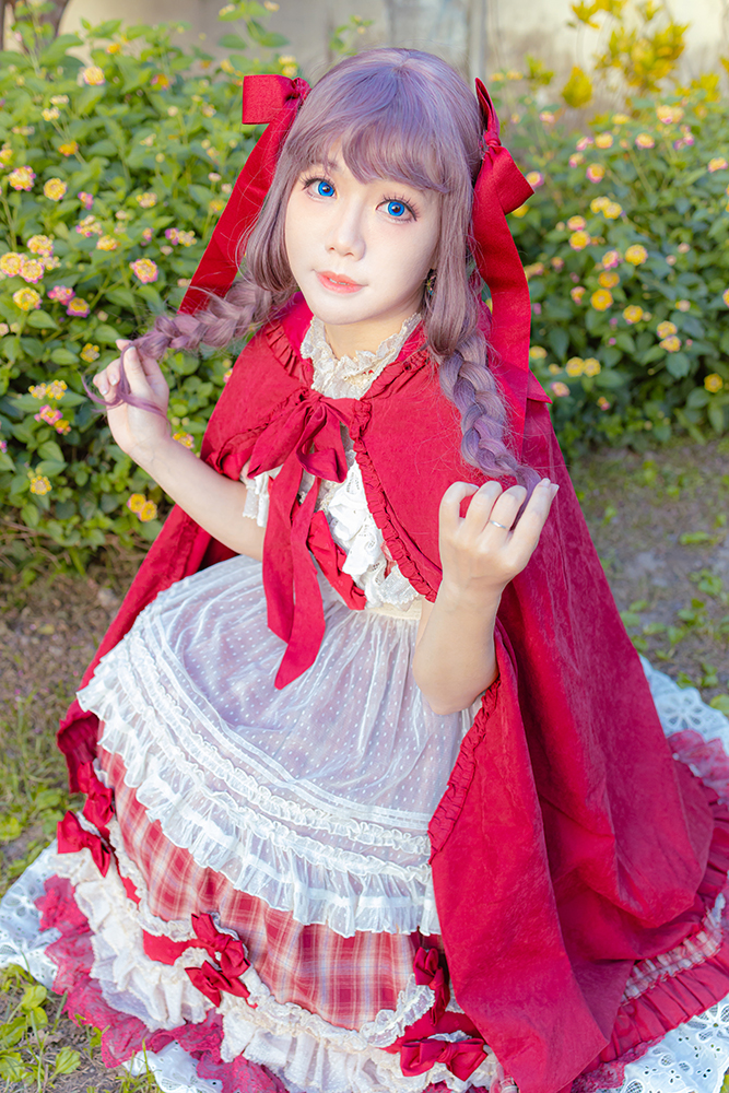 【LOLITA】Elpress L你好李煥英聯名洋裝 MD:瑛 - clina1111的創作 - 巴哈姆特