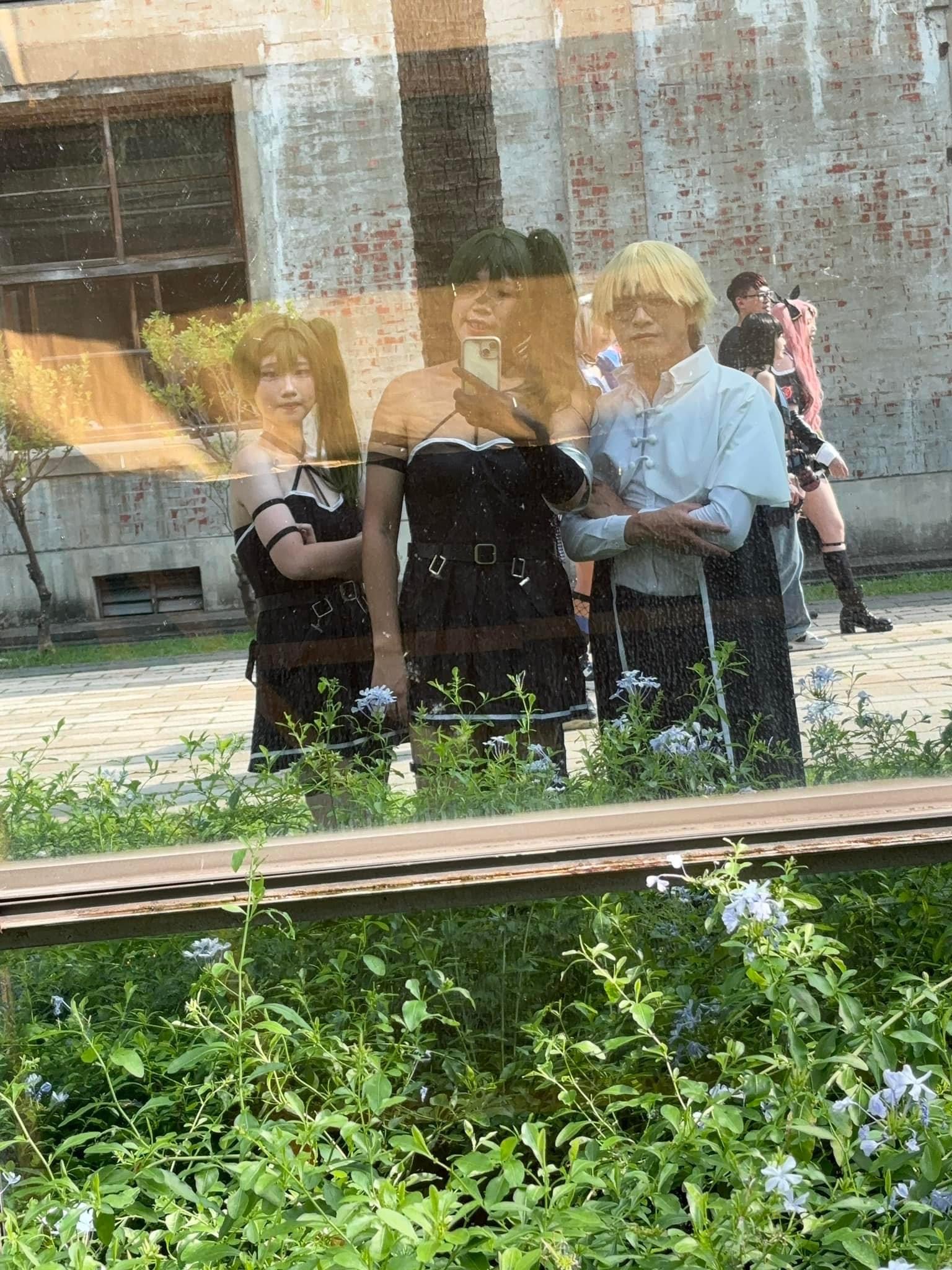 20240803 台中GJ尤貝爾與蘭特鏡面自拍照 - ben79823的創作 - 巴哈姆特