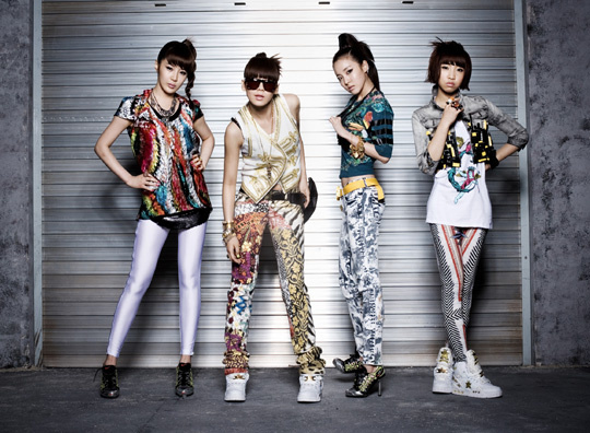 【女團】2009韓國最具爆發力的新人＂2NE1＂ @韓國綜藝影劇 精華區 - 巴哈姆特