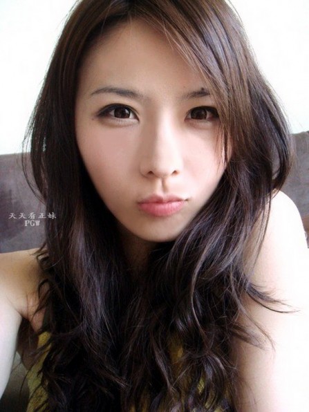 甜美係女孩 台大五姬~ 余涵彌 (資工彌) - rougs417的創作 - 巴哈姆特