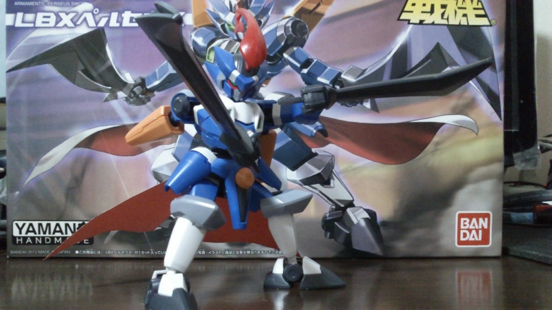 【心得】紙箱戰機 LBX 019 Perseus 珀爾修斯 @紙箱戰機 系列 哈啦板 - 巴哈姆特