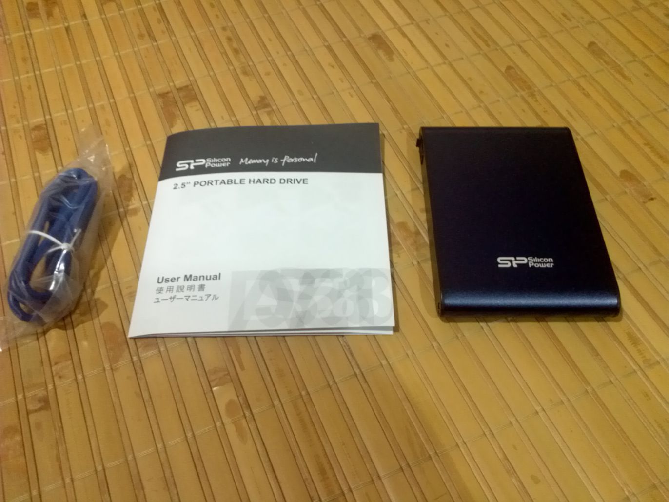 [不專業開箱文] 廣穎電通 SP - Armor A80 2.5吋 行動硬碟 @電腦應用綜合討論 哈啦板 - 巴哈姆特