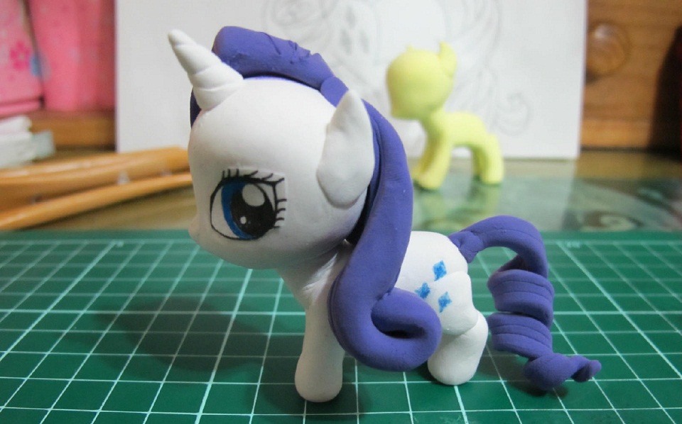 幾張手繪圖和用黏土做的小馬 @彩虹小馬 系列（My Little Pony） 哈啦板 - 巴哈姆特