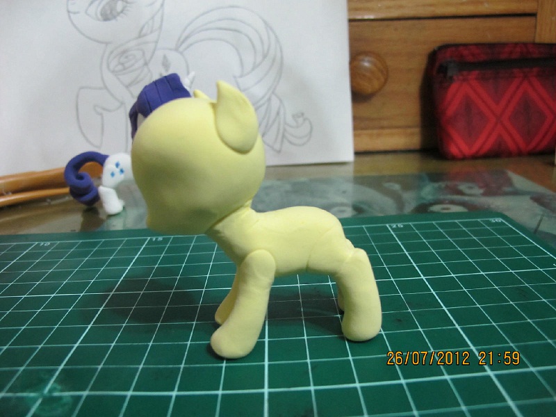 幾張手繪圖和用黏土做的小馬 @彩虹小馬 系列（My Little Pony） 哈啦板 - 巴哈姆特