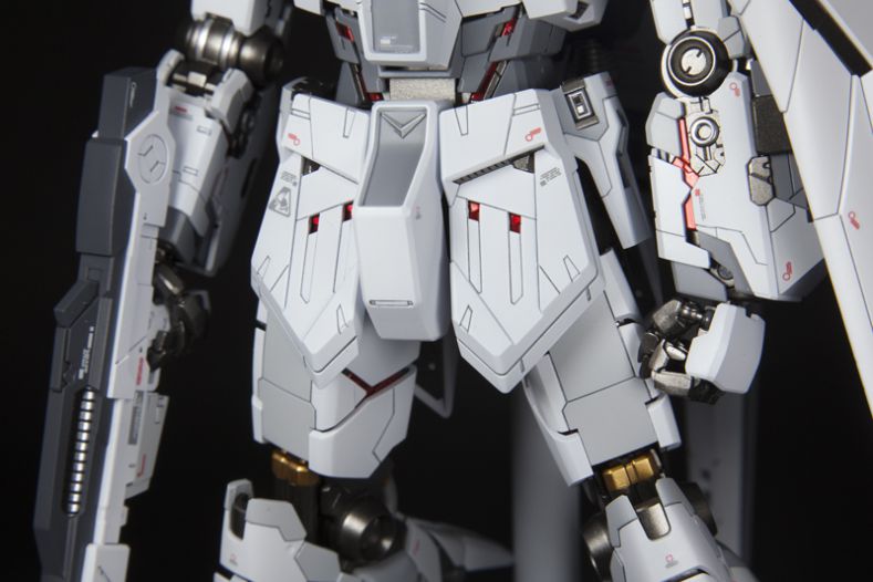 【作品分享】蛇年行大運!!Nu Gundam Var.Ka _Duck @模型技術與資訊 哈啦板 - 巴哈姆特