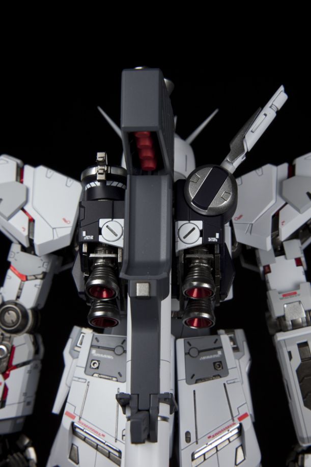 【作品分享】蛇年行大運!!Nu Gundam Var.Ka _Duck @模型技術與資訊 哈啦板 - 巴哈姆特