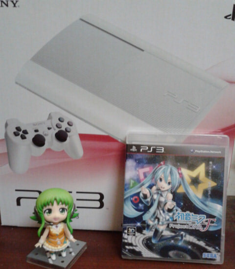 為了初音而買的-PS3 4007 250G薄機 開箱 - MAXFT2的創作 - 巴哈姆特