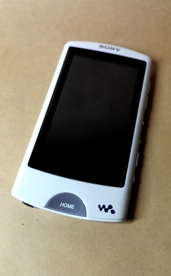 [開箱] 初燒的選擇-SONY NWZ-A865 - aa89028500的創作 - 巴哈姆特