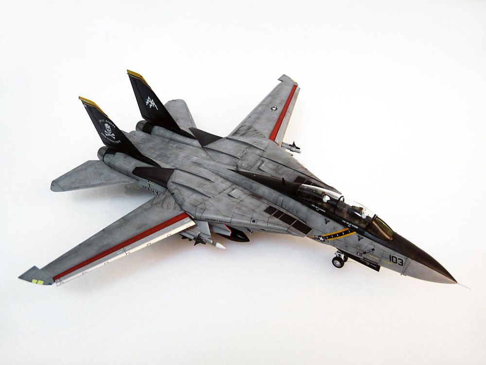 【作品分享】宇宙最強的戰機出世了！世上最秀麗的可變翼戰機F-14終於姍姍來遲了！ @模型技術與資訊 哈啦板 - 巴哈姆特