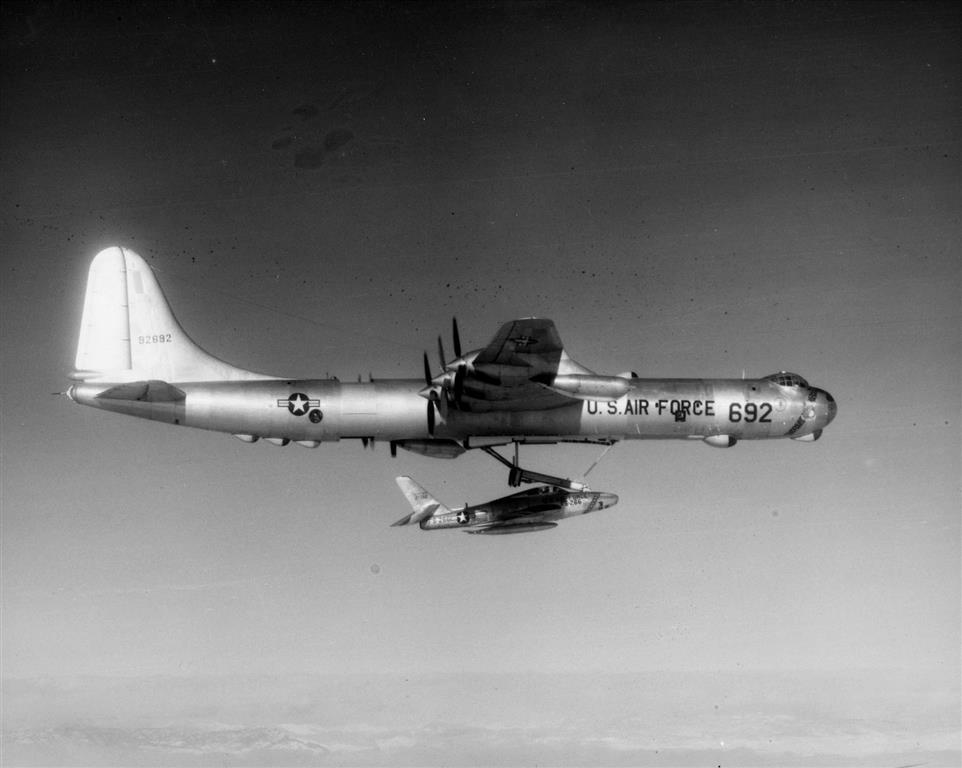 X實驗戰機點將錄第6章：XP-84/YP-84A ThunderJet - wulaki的創作 - 巴哈姆特