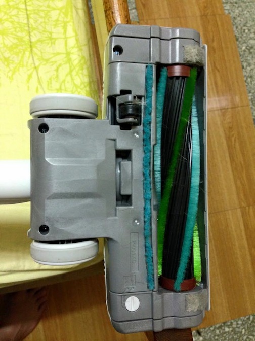 [開箱]Sharp EC-DX100實品使用～未來感無線龍捲風吸塵器 - goodsmile的創作 - 巴哈姆特