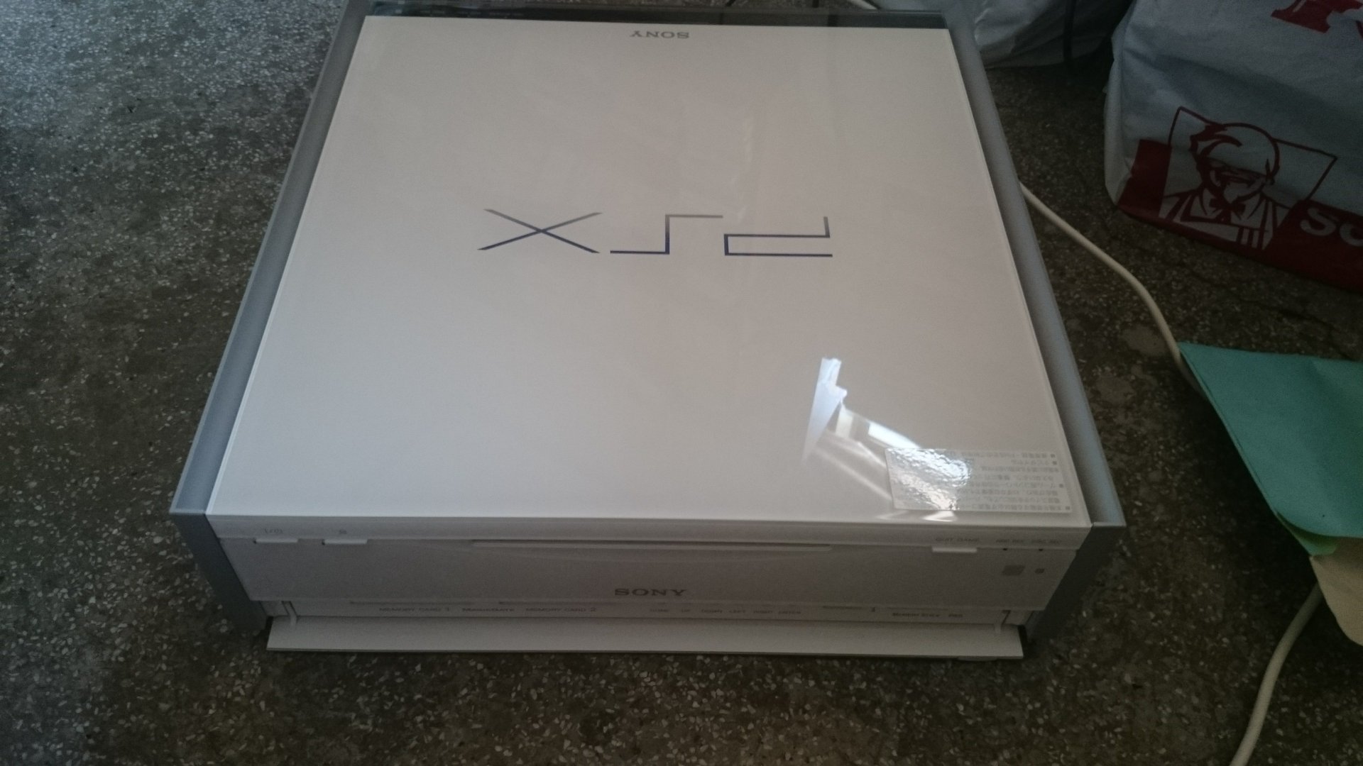 【閒聊】各位的PS2還活著嗎~型號是甚麼呢? @PS2 / PlayStation2 哈啦板 - 巴哈姆特