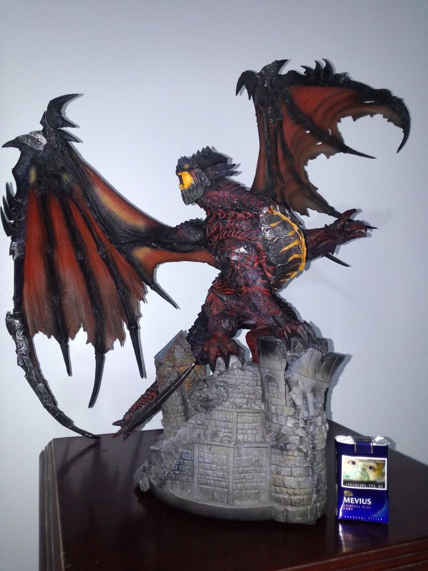 【開箱】SIDESHOW DEATHWING 魔獸世界 死亡之翼 - atheist342的創作 - 巴哈姆特