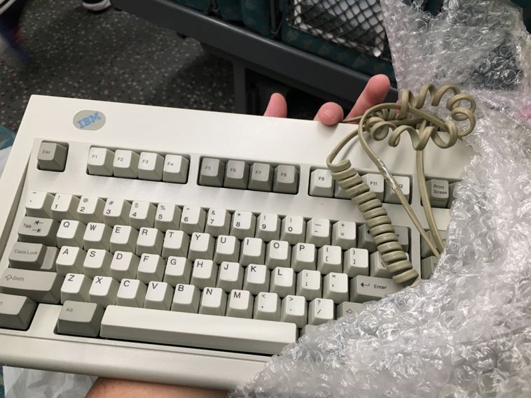 【心得】時空開箱文 IBM Model M @電腦應用綜合討論 哈啦板 - 巴哈姆特