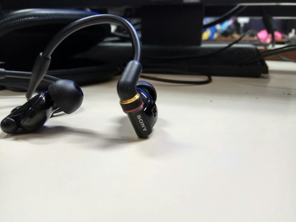【上古不專業開箱】SONY MDR-EX800ST - c62080616的創作 - 巴哈姆特