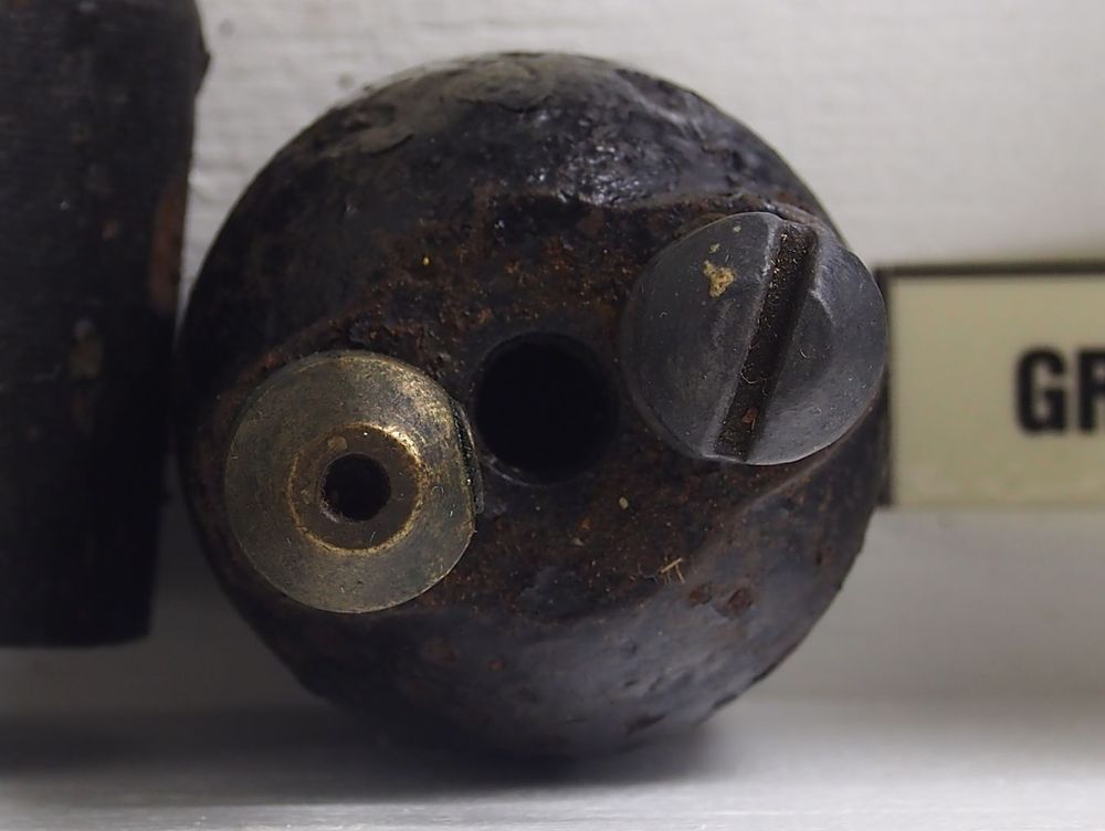 VB槍榴彈（VB Rifle Grenade） - bme882005的創作 - 巴哈姆特