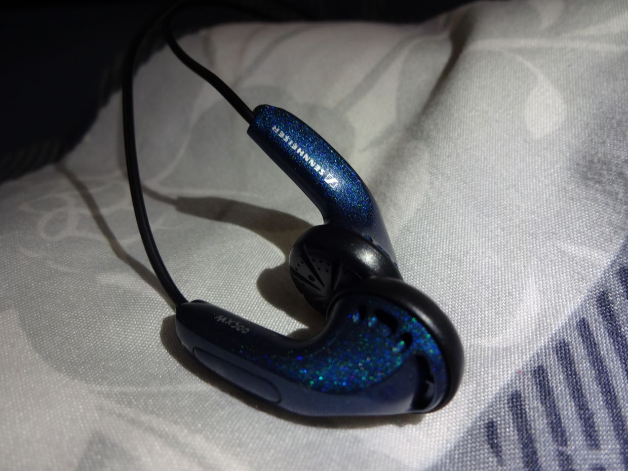 [老任懷舊系列] Sennheiser平頭耳塞- MX500、MX760 - dindong8的創作 - 巴哈姆特