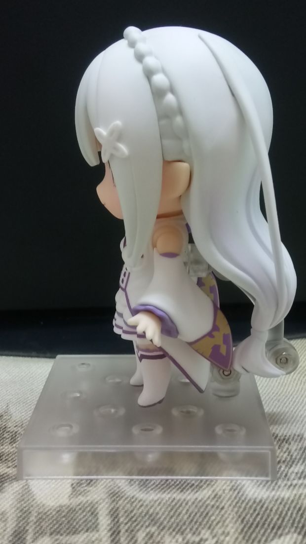 【心得】【不專業開箱】GSC NO.751 Re:從零開始的異世界生活 愛蜜莉雅 黏土人 @綜合公仔玩具討論區 精華區 - 巴哈姆特