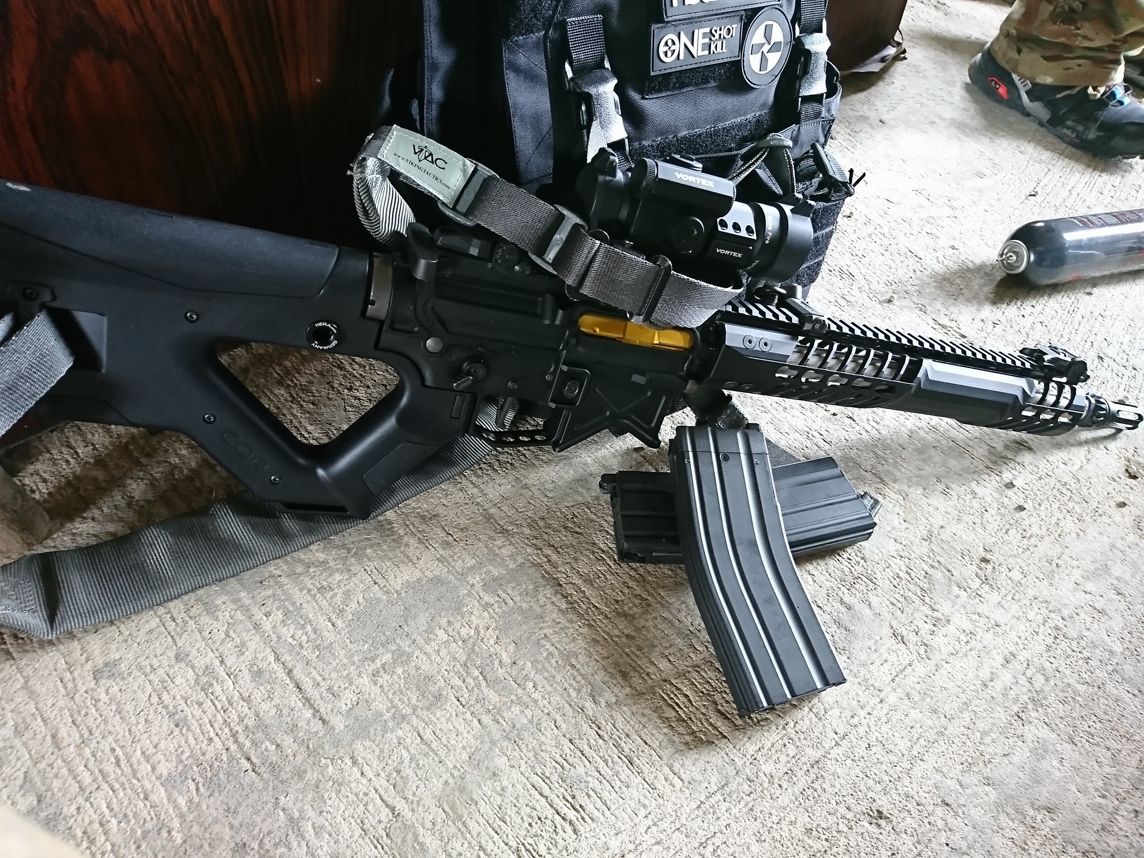 【心得】FireArms F1魚骨開箱文~~~(安裝槍枝KSC BD556) @野戰 (生存) 遊戲 哈啦板 - 巴哈姆特