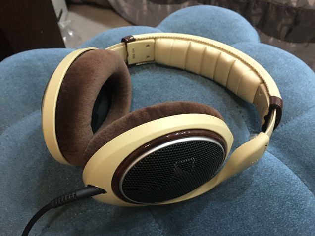 [開箱] SENNHEISER HD598 - a00570625的創作 - 巴哈姆特