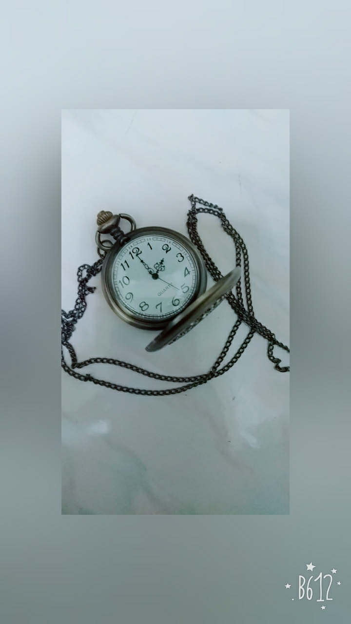 懷錶 - k12051205的創作 - 巴哈姆特