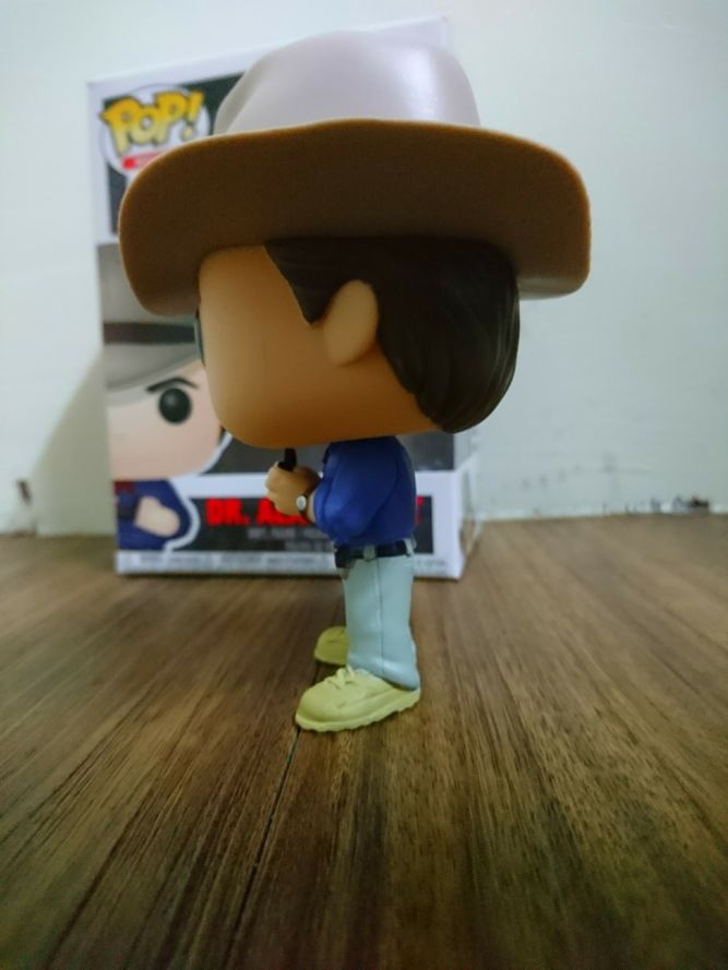 【微開箱】Funko Pop！《侏羅紀公園》二十五週年—艾倫葛蘭博士 - shengchiu002的創作 - 巴哈姆特