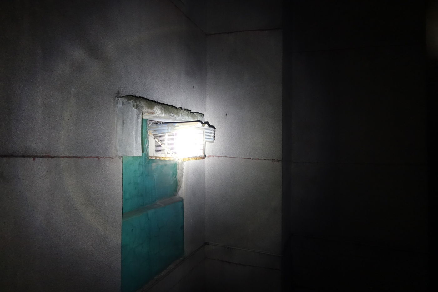 手電筒界的王者-Surefire G2X-MV 800/15流明 雙段強光手電筒 開箱 - allen901的創作 - 巴哈姆特