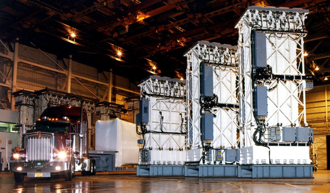 【問題】首度曝光！海軍戰艦MK41垂直發射系統 能裝載各型飛彈 @軍事策略 哈啦板 - 巴哈姆特