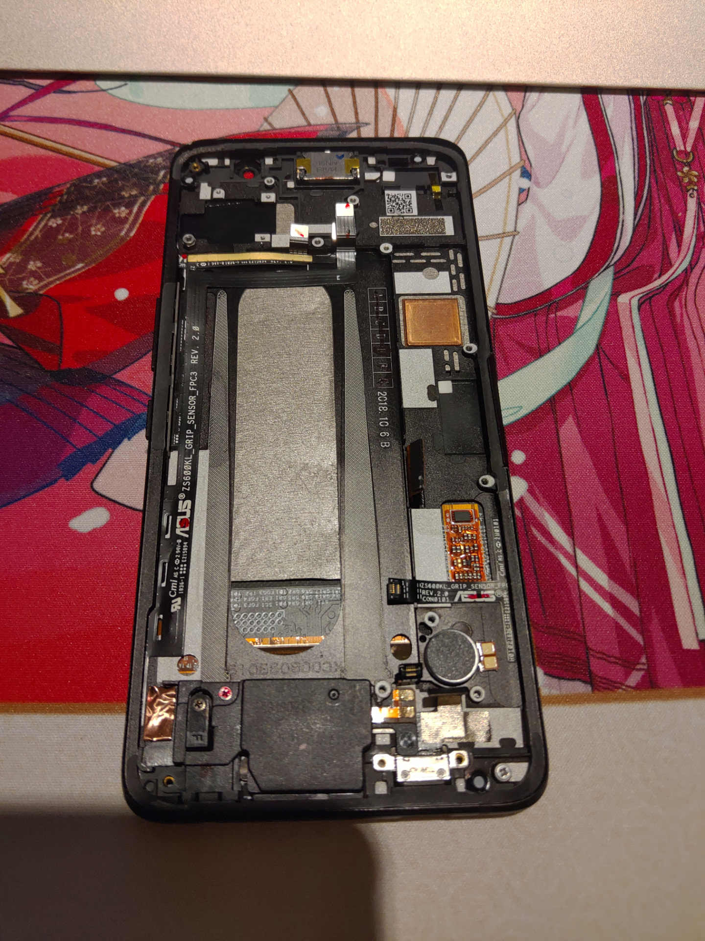 【心得】第一次修ROG Phone螢幕(文略長) @智慧型手機 哈啦板 - 巴哈姆特