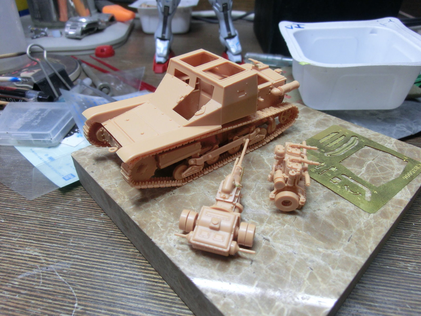 【作品分享】奔馳吧~!CV-33 -小巧義大利精品 @模型技術與資訊 哈啦板 - 巴哈姆特