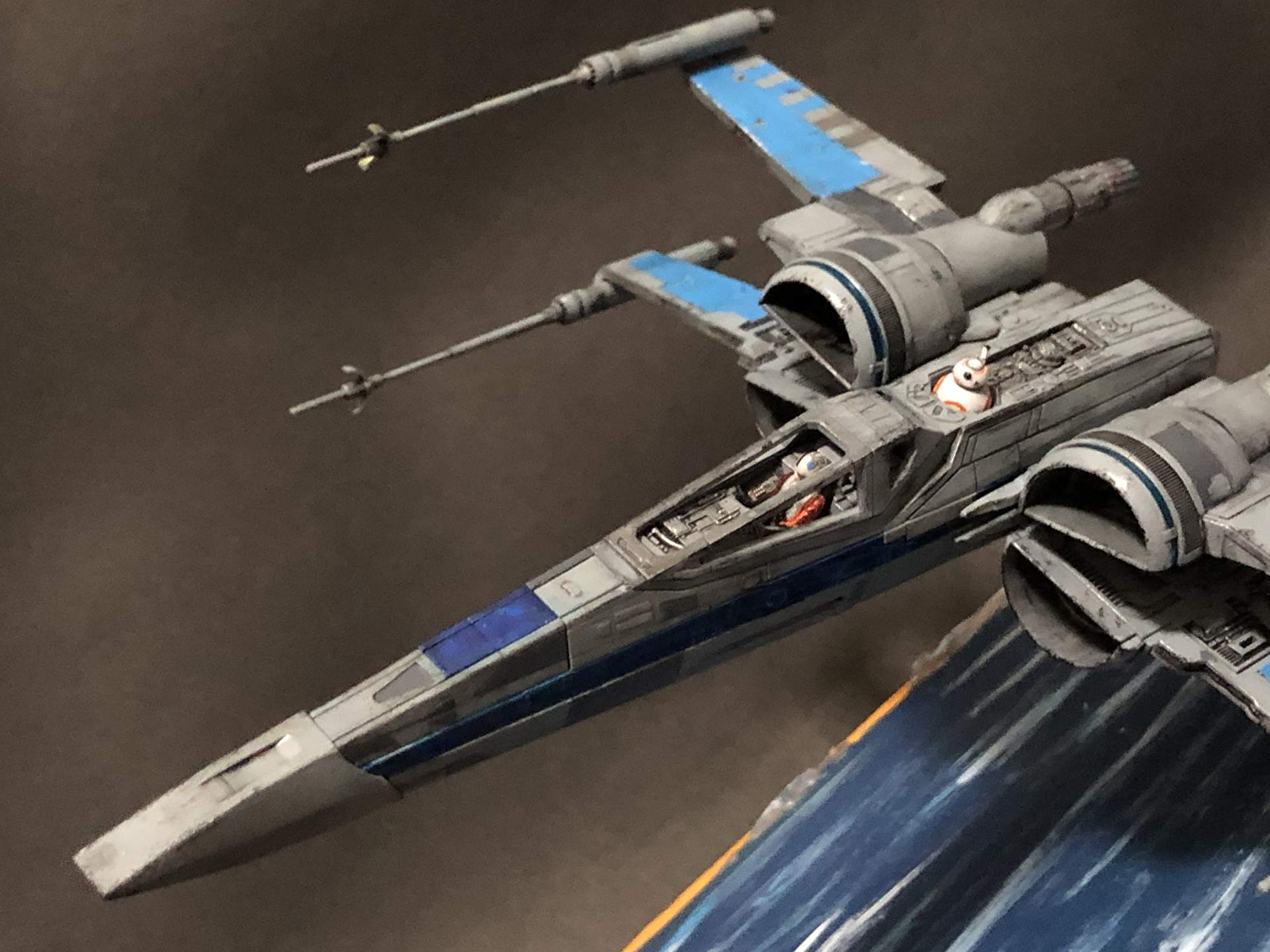 【作品分享】Star Wars Resistance X-Wing Fighter @模型技術與資訊 哈啦板 - 巴哈姆特