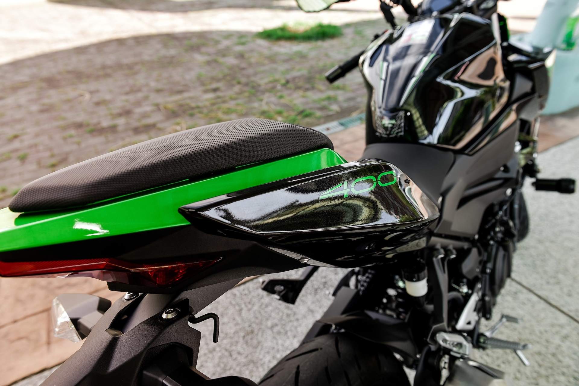 【分享】kawasaki Z400 簡易開箱 @汽機車討論 哈啦板 - 巴哈姆特
