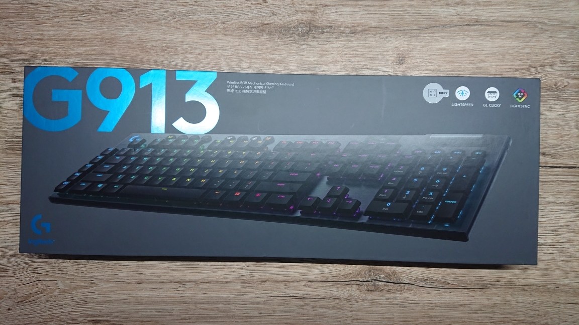 【心得】羅技 G913 簡單開箱 @電腦應用綜合討論 哈啦板 - 巴哈姆特