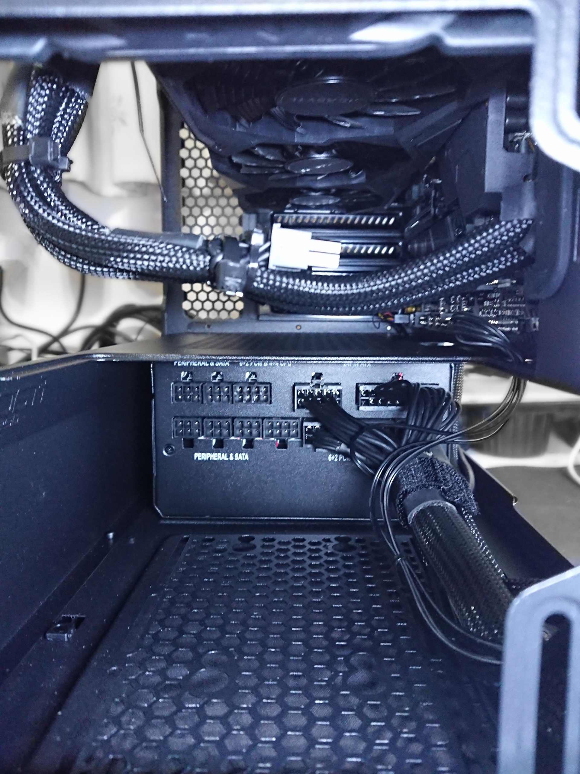 【心得】Fractal Design Meshify C Dark TG 簡單心得 @電腦應用綜合討論 哈啦板 - 巴哈姆特