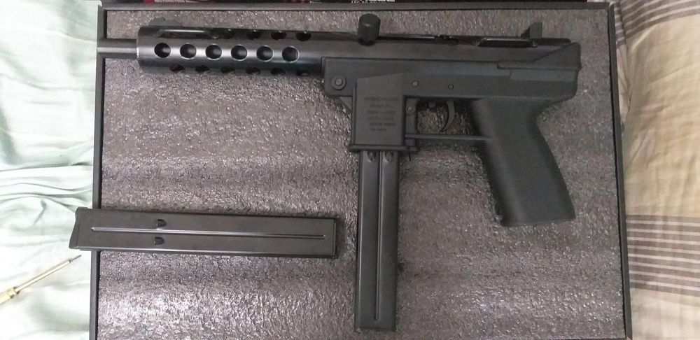 【心得】RWA KG-9 SMG開箱文~ @野戰 (生存) 遊戲 哈啦板 - 巴哈姆特