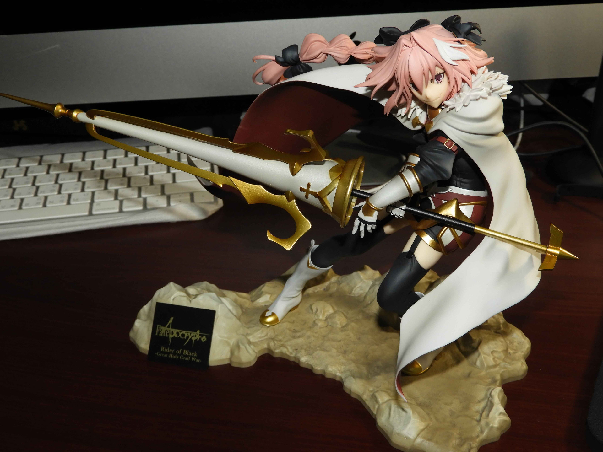 生存報告+戰利品 - fatearia1995的創作 - 巴哈姆特