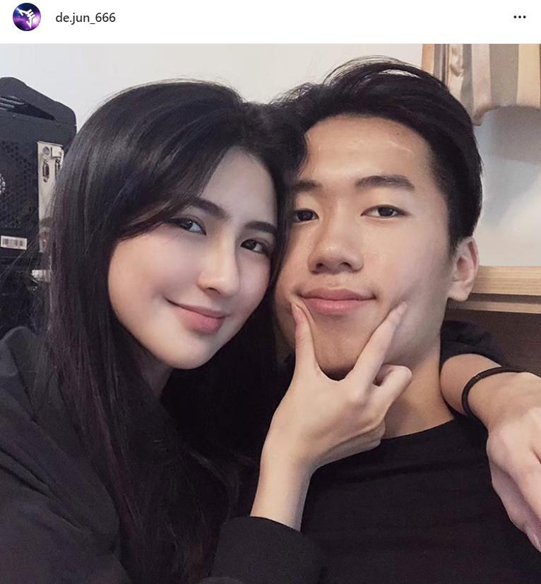 DE JuN 女友開箱? - KLu9487666的創作 - 巴哈姆特