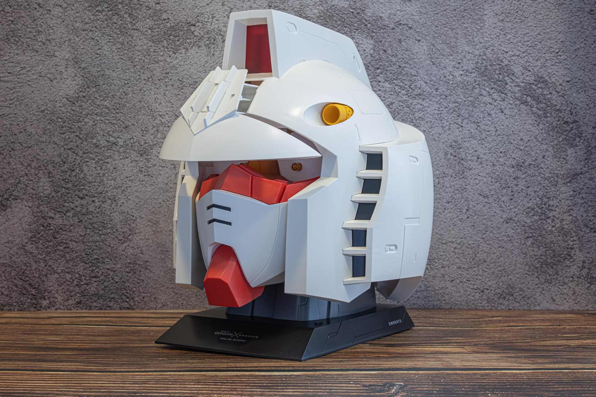 【作品分享】1：7「GUNDAM HEAD CASE」RX-78-2眼鏡盒 @模型技術與資訊 哈啦板 - 巴哈姆特