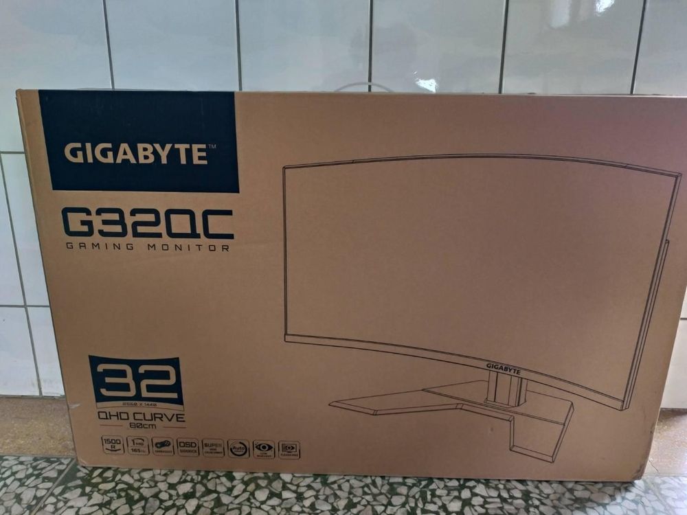 【心得】G32QC曲中之曲，完整開箱測試 @電腦應用綜合討論 哈啦板 - 巴哈姆特