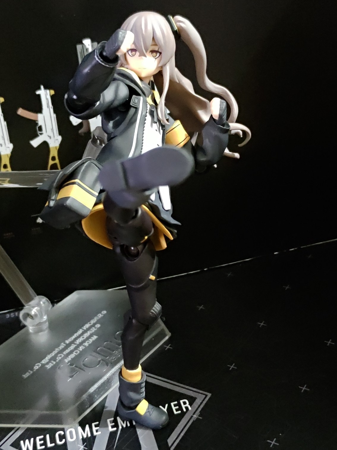 FIGMA 457 UMP45 開箱心得 - tiger603的創作 - 巴哈姆特