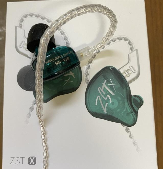 【閒聊】KZ ZST X 簡短心得分享 @影音視聽討論區 哈啦板 - 巴哈姆特