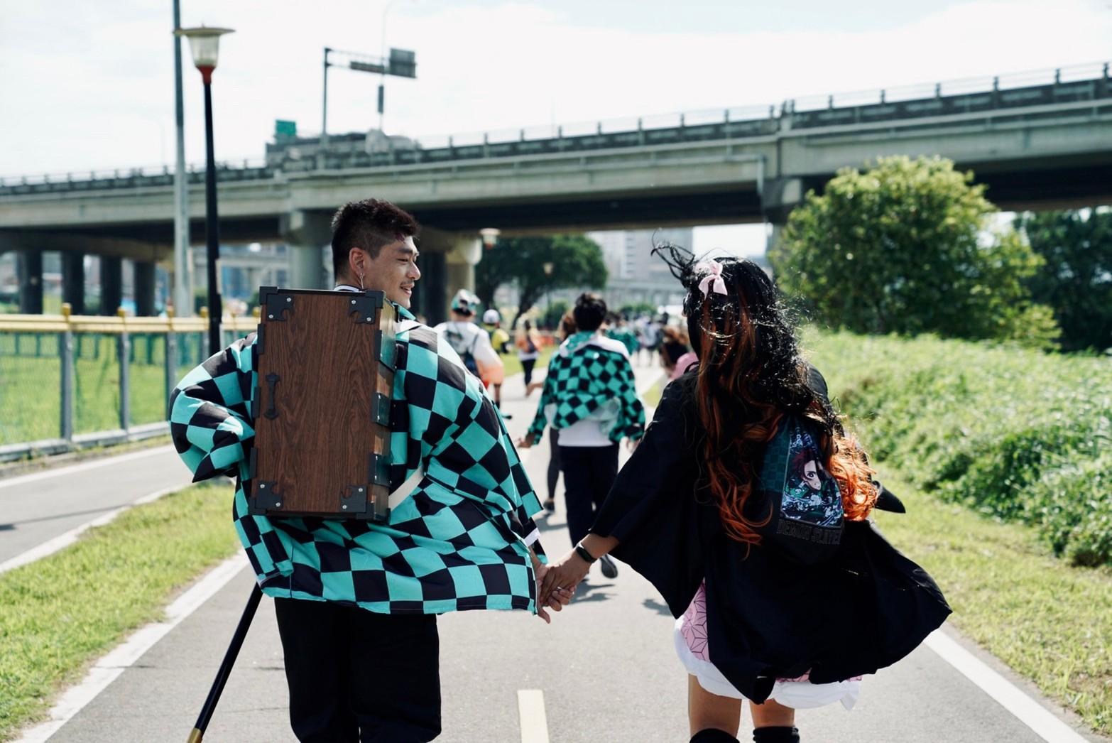 【心得】第一次cosplay，就獻給[鬼滅之刃]參加路跑啦~ @鬼滅之刃 哈啦板 - 巴哈姆特