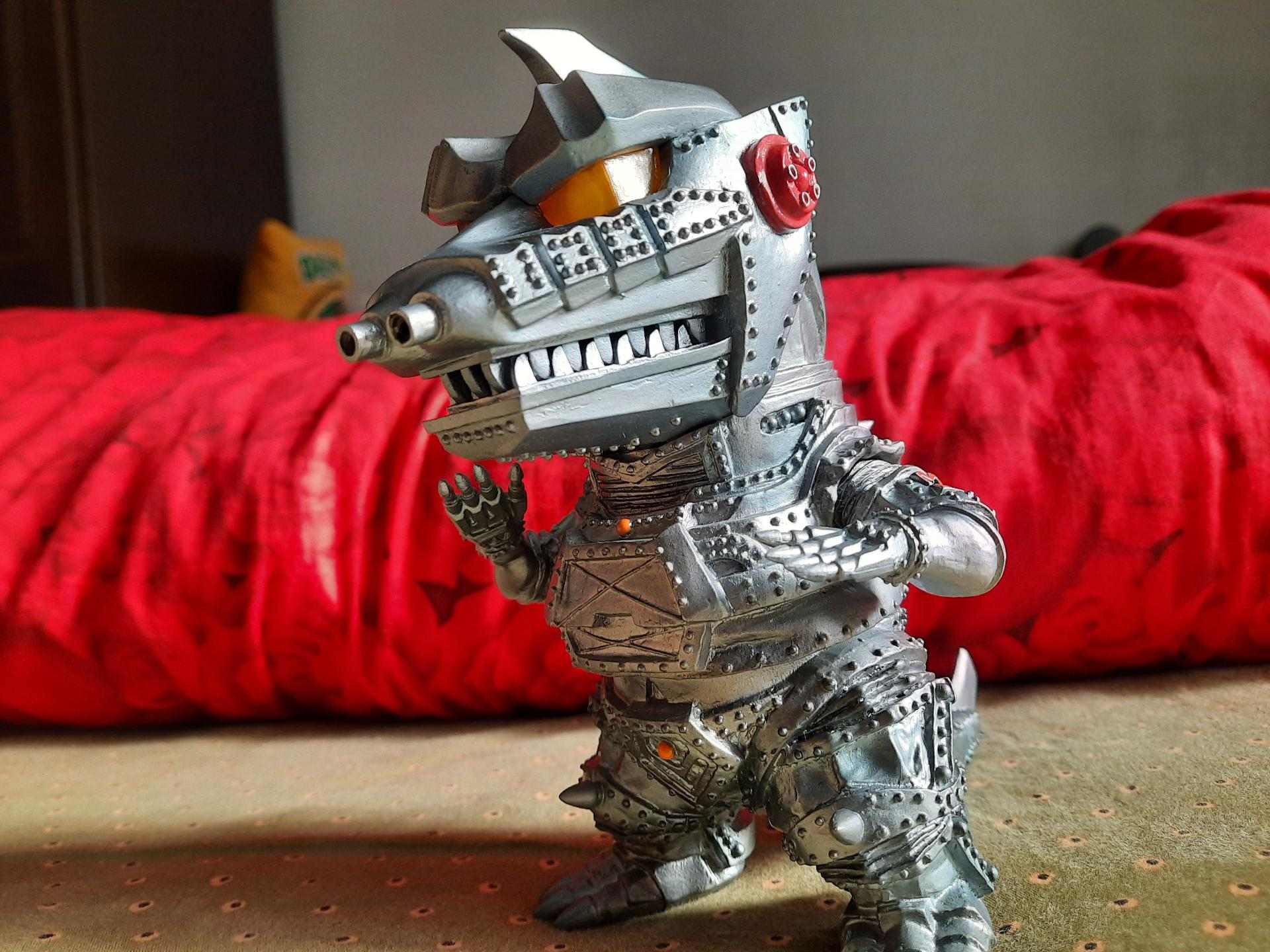 X PLUS Q版 機械哥吉拉1974 - redeemer0819的創作 - 巴哈姆特