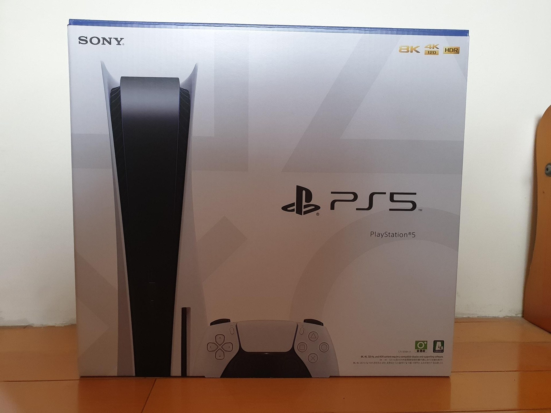 【閒聊】PS5光碟版 簡單開箱 @PS5 / PlayStation5 哈啦板 - 巴哈姆特