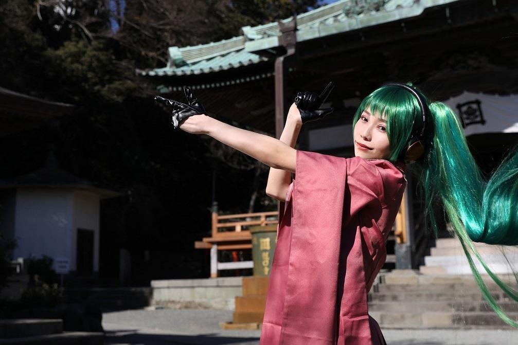 Singing Cosplayer Hikari 公佈她於龍口寺拍攝的 Kurousa P Feat.初音未來「千本櫻」的翻唱影片 ...
