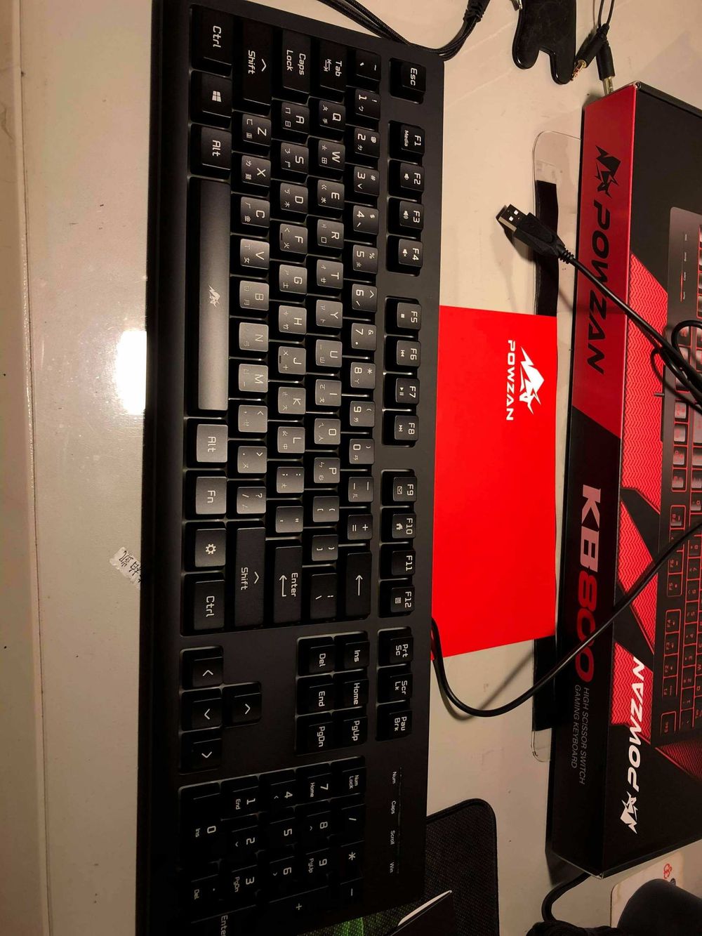 【心得】Powzan CH400 電競耳機& KB800 鍵盤 開箱 @電腦應用綜合討論 哈啦板 - 巴哈姆特