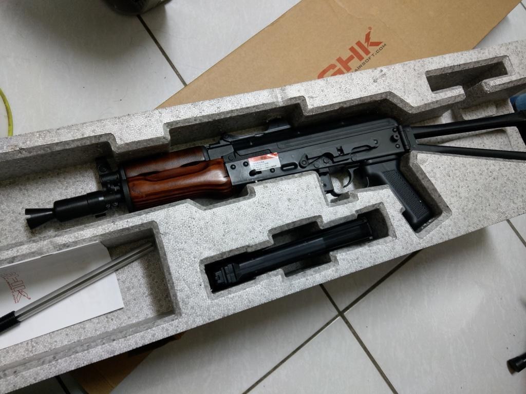 【討論】2020年，請問WE的AK74UN與GHK的AKS74U(2樓新增開箱感想) @野戰 (生存) 遊戲 哈啦板 - 巴哈姆特