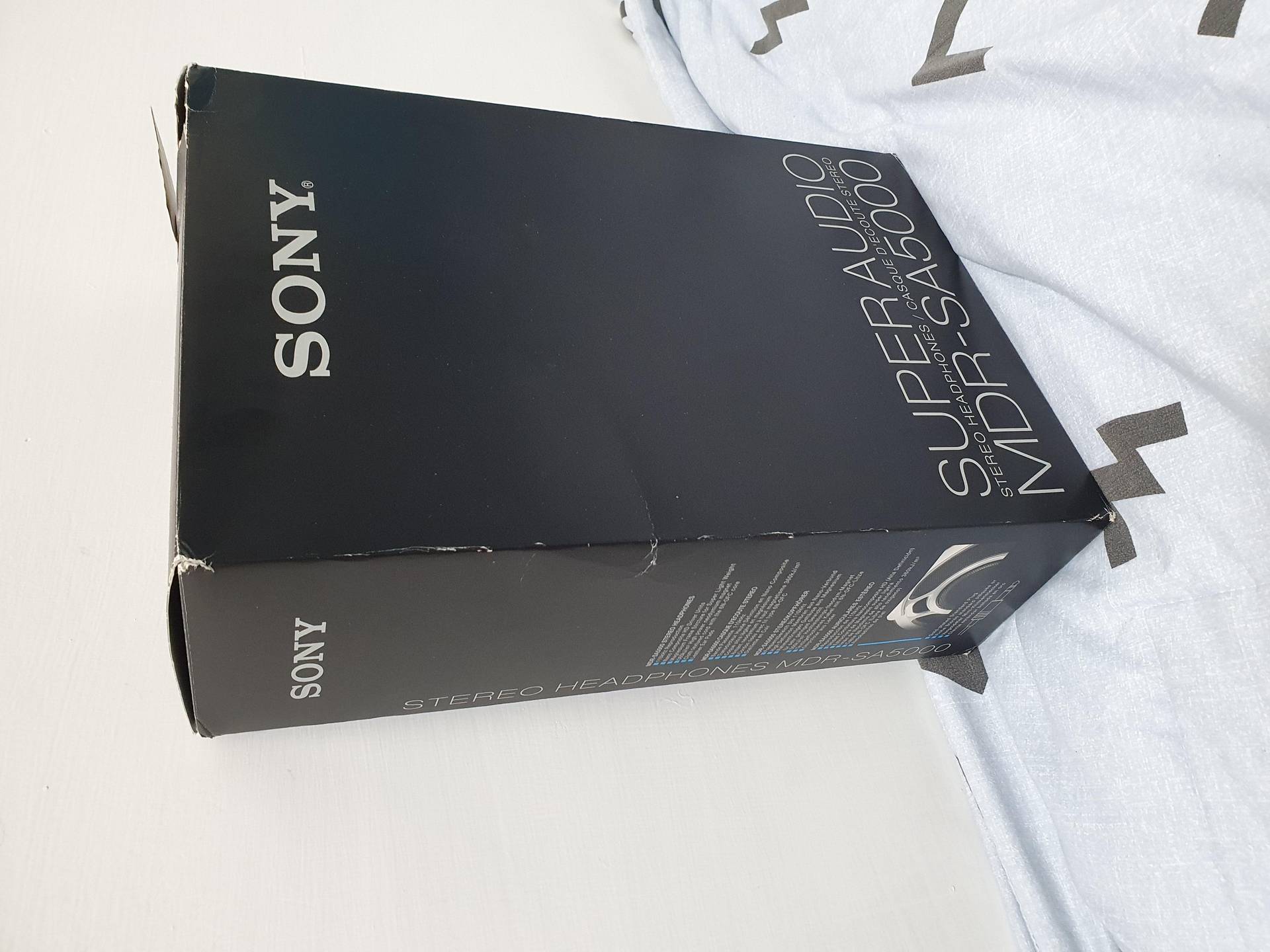 【心得】令人放鬆的好聲 Sony MDR-SA5000偽開箱與分享。（二樓新增換回原廠耳罩的聽感變化） @影音視聽討論區 哈啦板 - 巴哈姆特