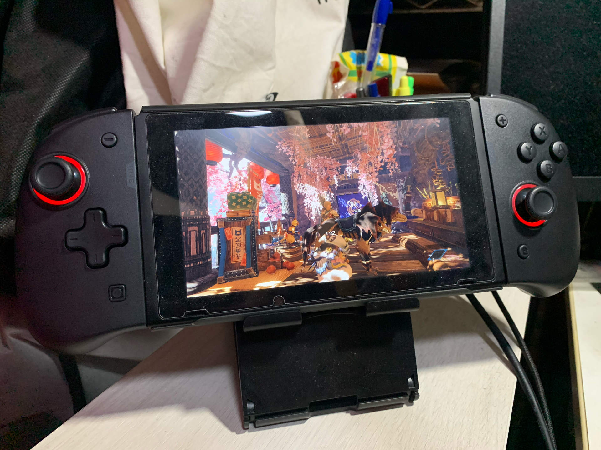 【心得】良值 PRO Joy con 開箱（補上收納盒） @NS / Nintendo Switch 哈啦板 - 巴哈姆特